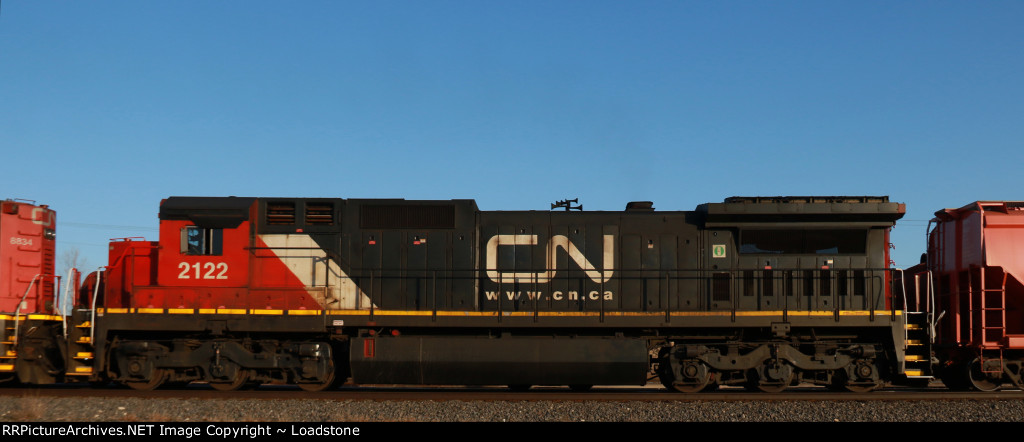 CN 2122